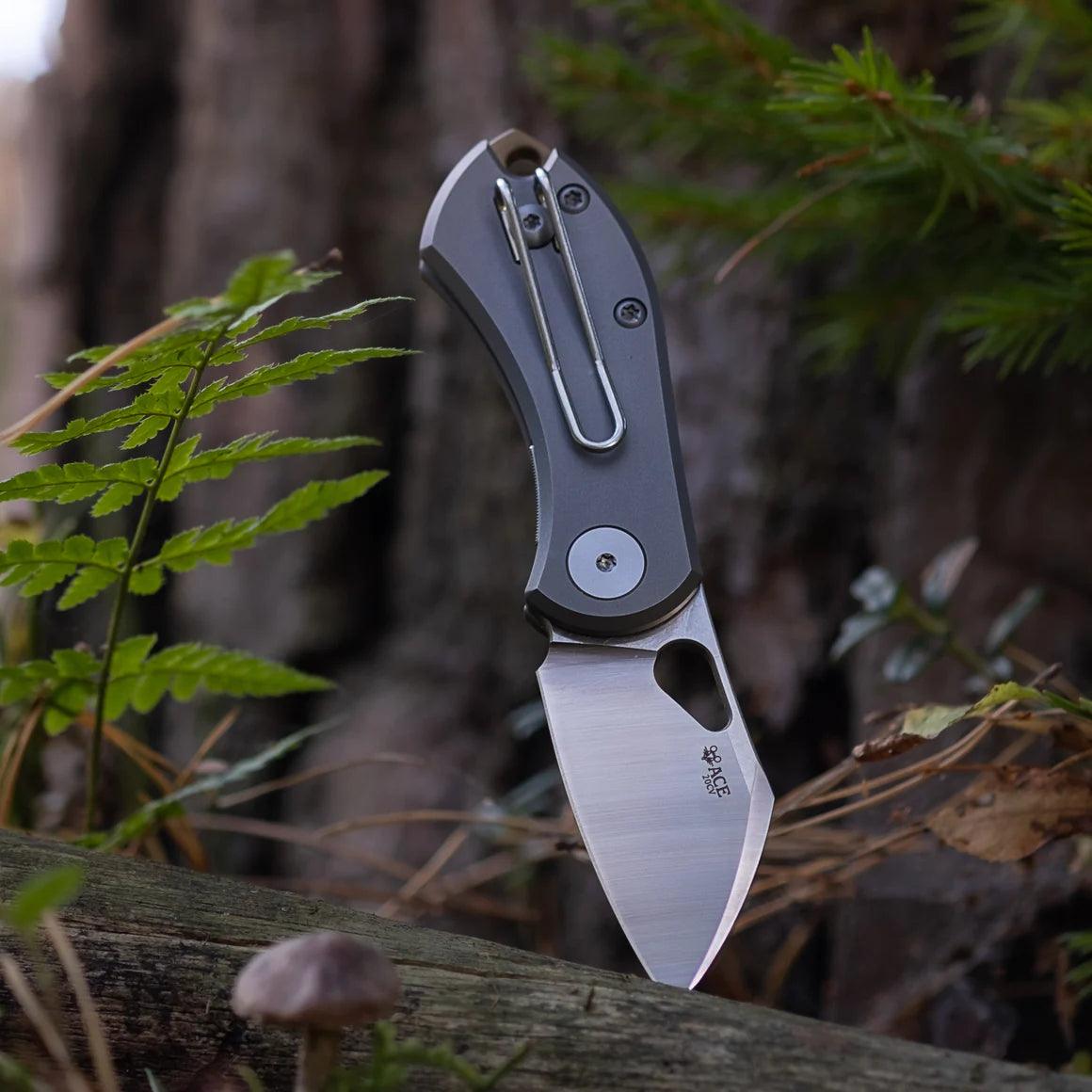 Giant Mouse ACE Nibbler Titanium Satin 20CV – Knives.mx
